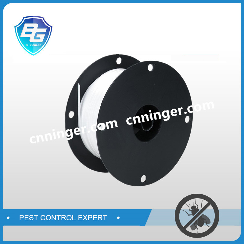 Sticky Roll Fly Reel Trapping Fly Rope in Stables, Farms, Dairy Barns ...